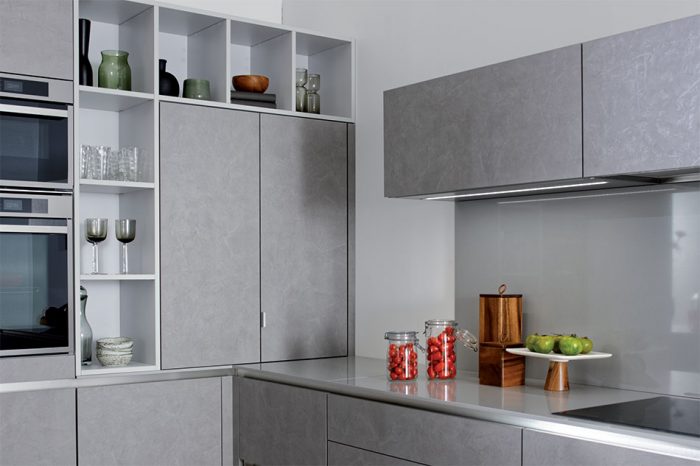 Montrer ou cacher sa cuisine ouverte sur le salon ? | Blog SCHMIDT